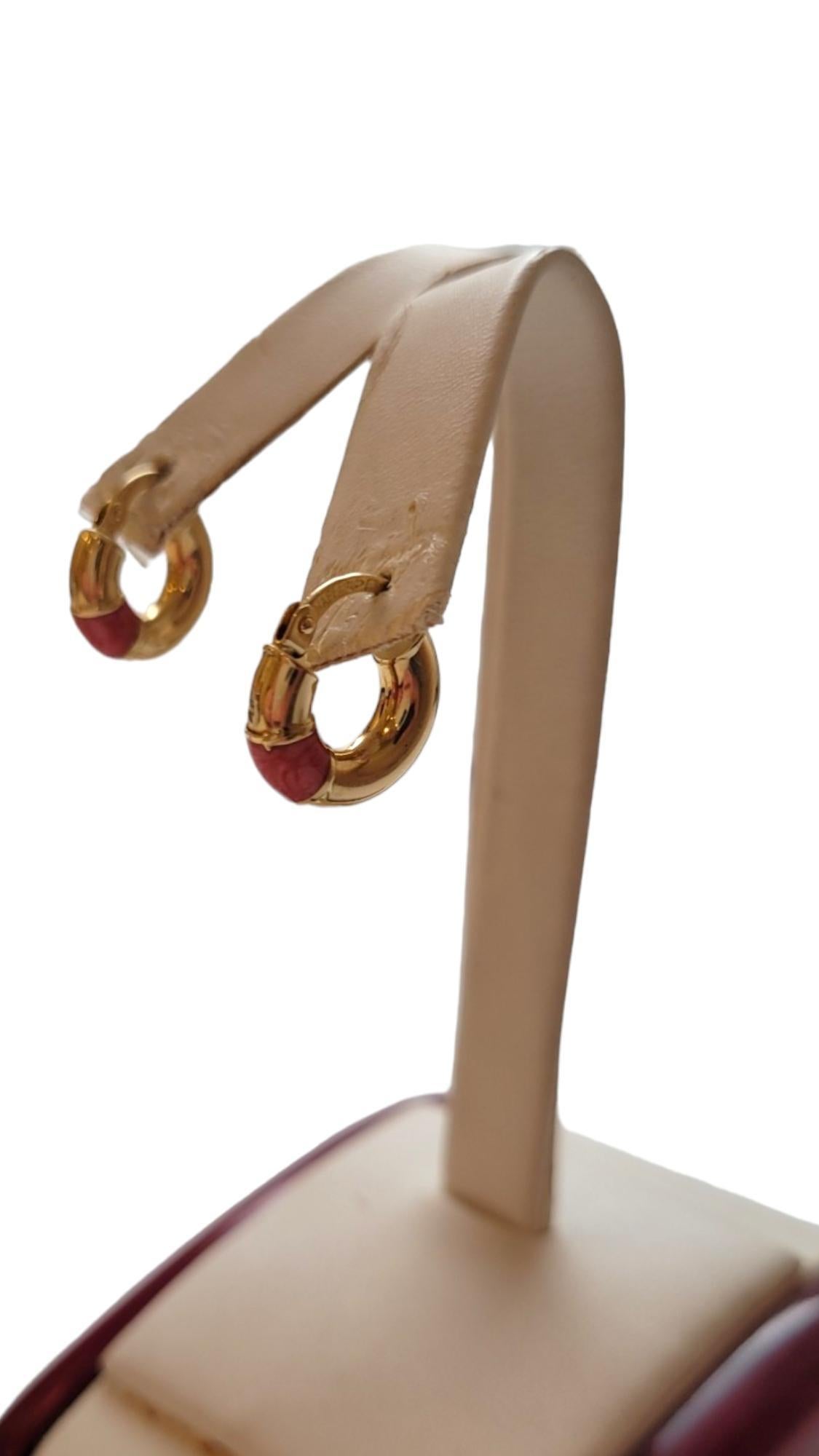18K Yellow Gold Red Enamel Mini Hoop Earrings #18340 For Sale at 1stDibs