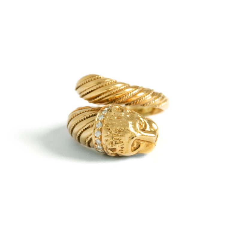 18k Yellow Gold Ring For Sale at 1stDibs
