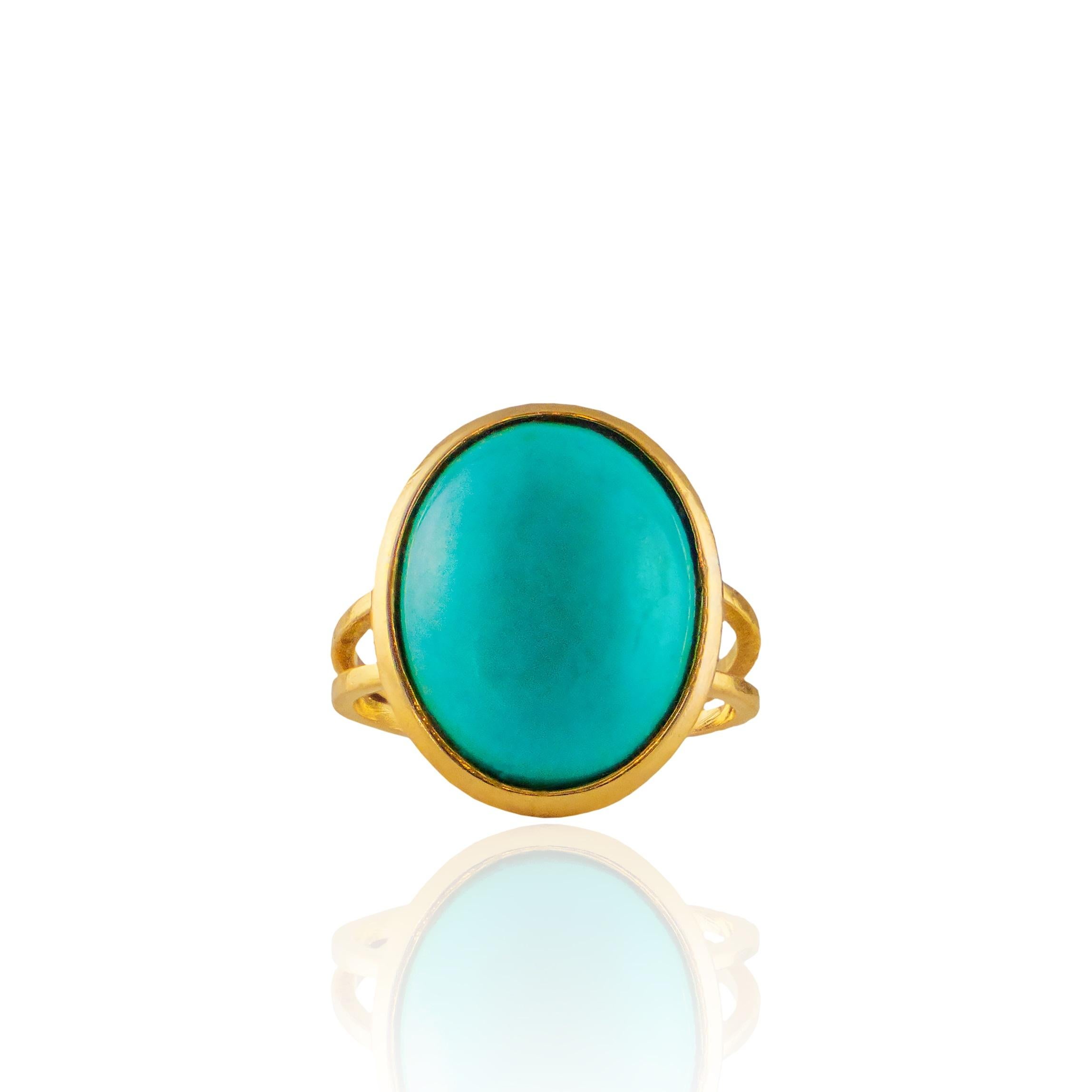 18 Karat Yellow Gold Ring with Turquoise Stone at 1stDibs
