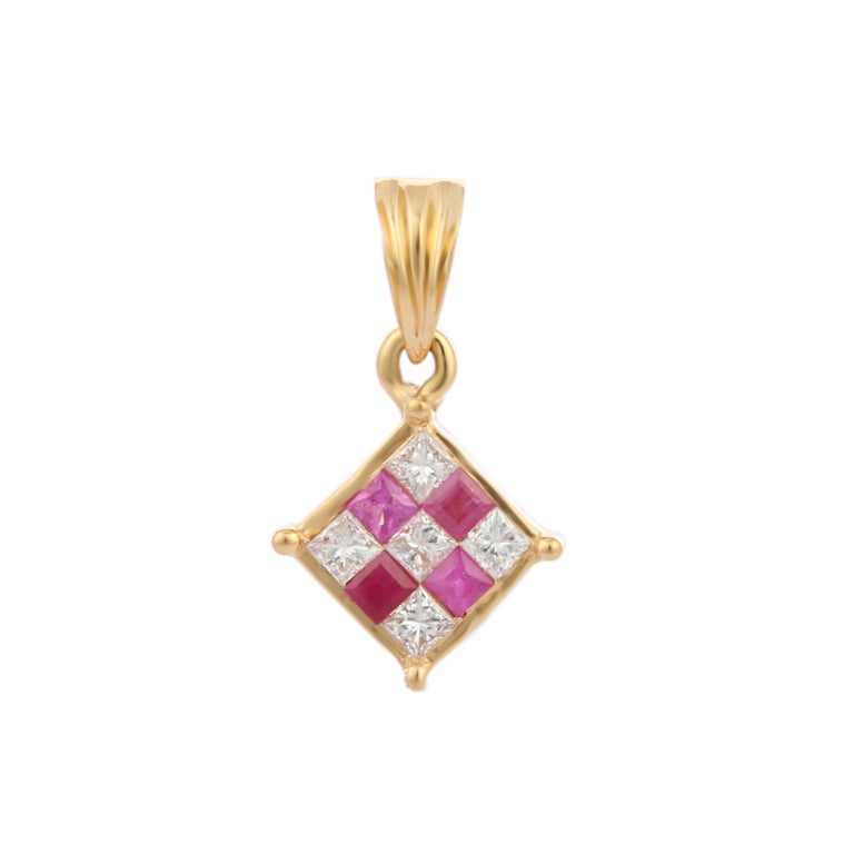 18K Yellow Gold Ruby and Diamond Studded in Square, Ruby Diamond Square ...