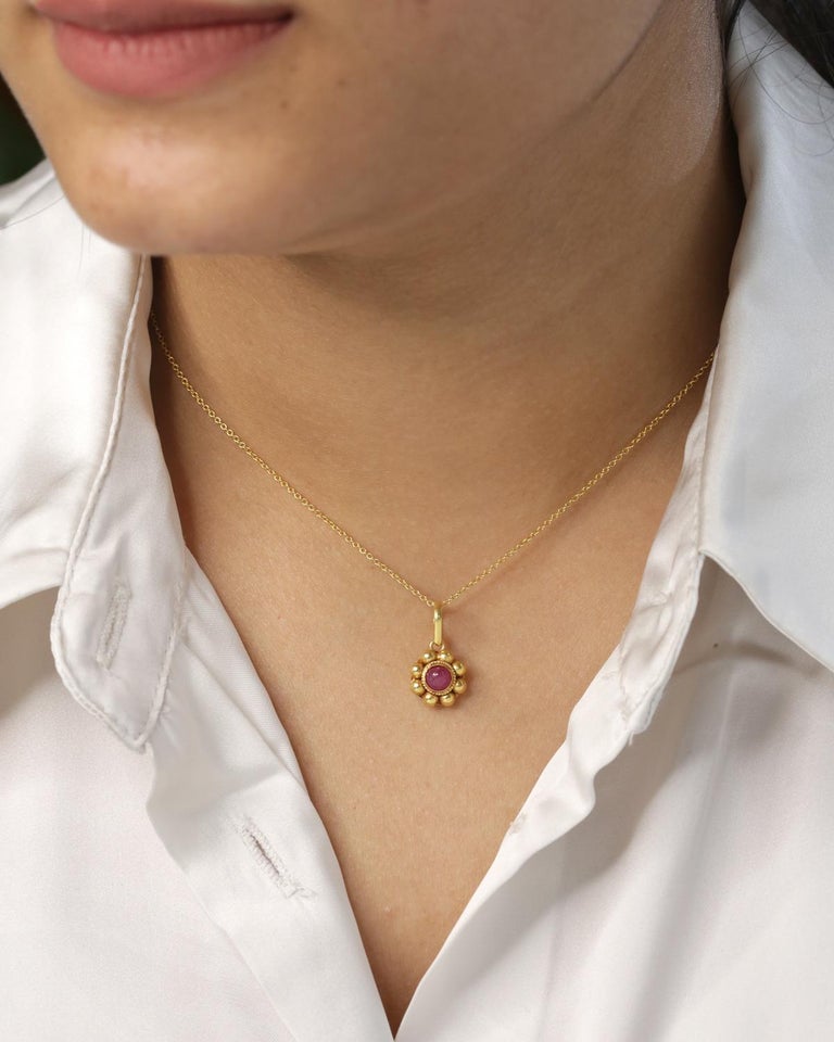 18K Yellow Gold Ruby Necklace For Sale at 1stDibs