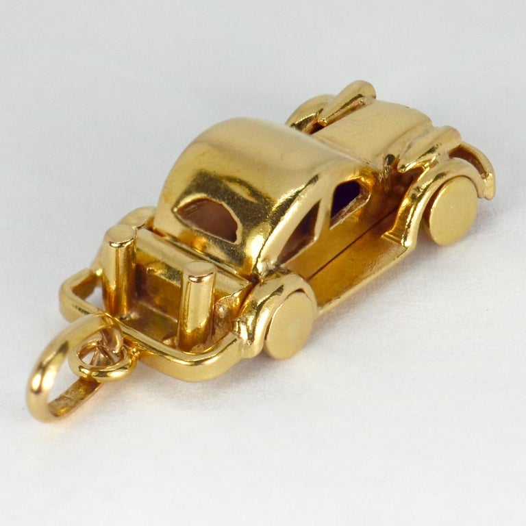 18 Karat Yellow Gold Saloon Car Charm Pendant at 1stDibs