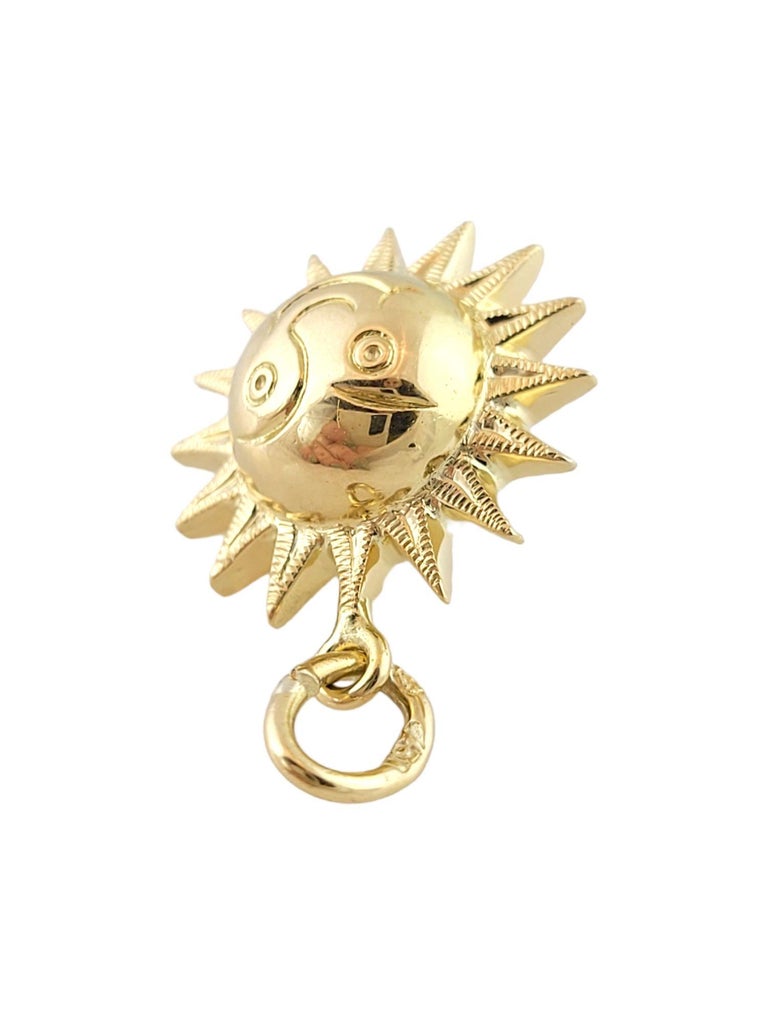 18k Yellow Gold Sun Charm For Sale at 1stDibs