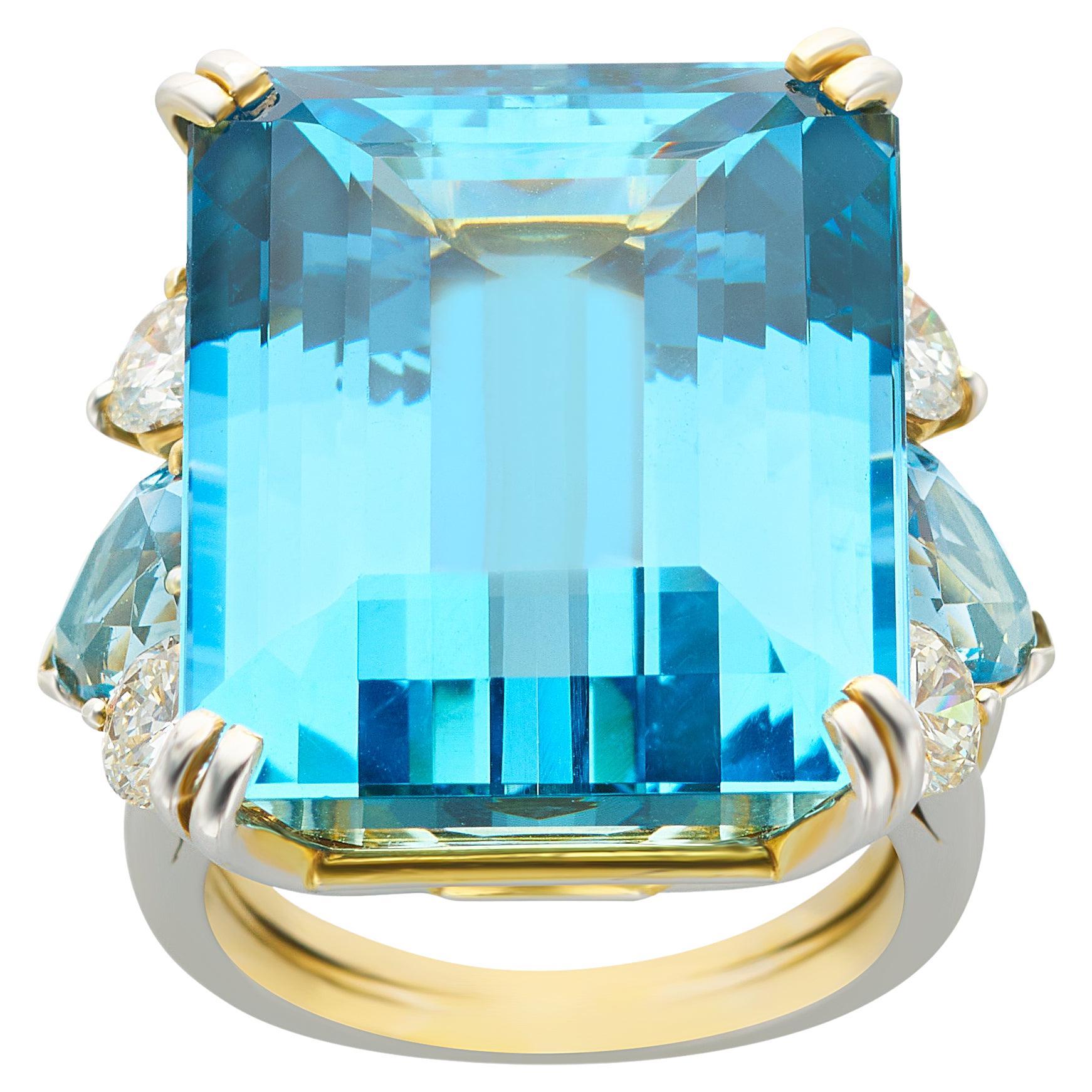 18 Carat Yellow and White Gold Aquamarine and Diamond Cocktail Ring at ...