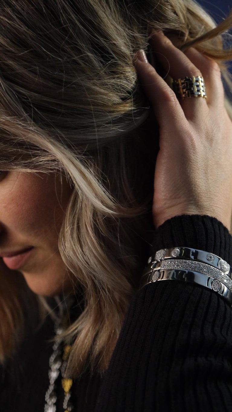 Customizable 18k Yellow and White Gold Basket Ring For Sale at 1stDibs