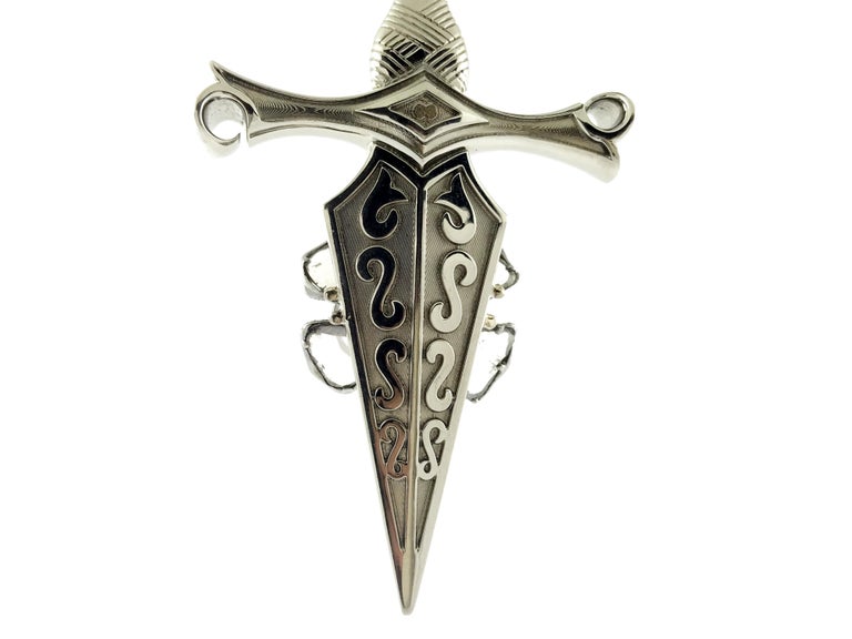 18KT Grey Gold and Titanium Dagger Chain Necklace For Sale at 1stDibs