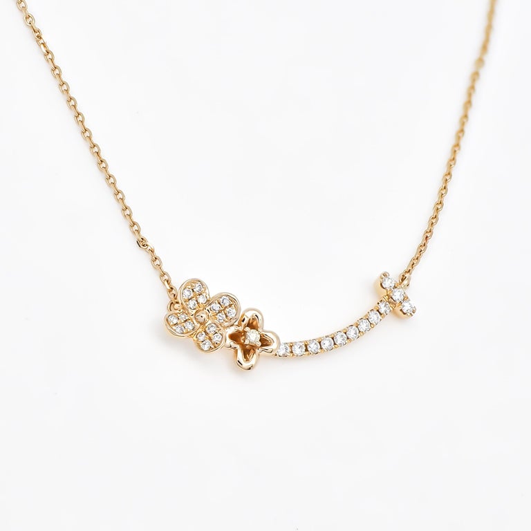 18KT Gold Diamond Flower Cluster solitaire Flower Curved Bar Necklace ...