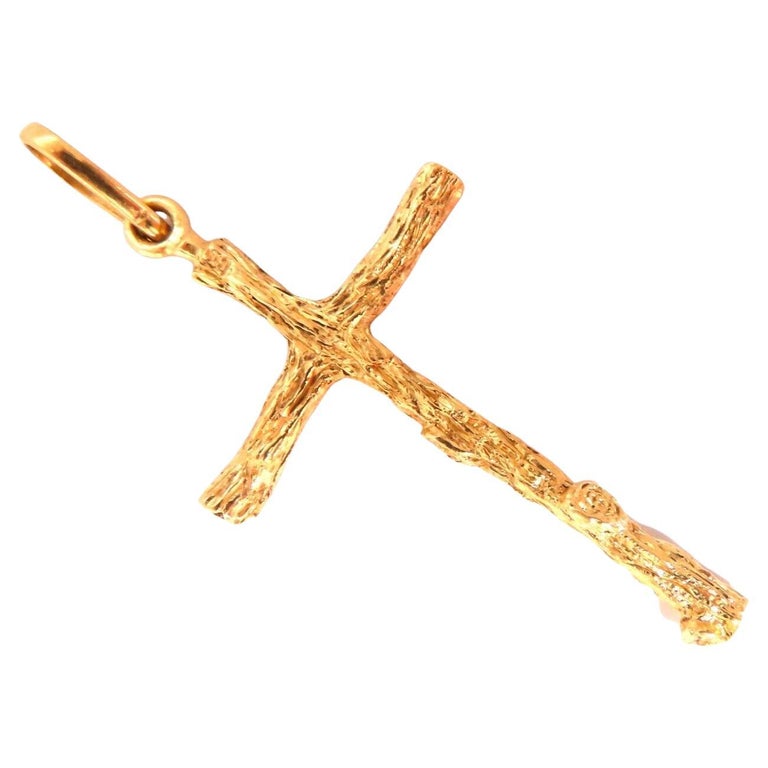 18kt Solid Gold Cross Rough Bark Carved 48 x 27mm For Sale at 1stDibs