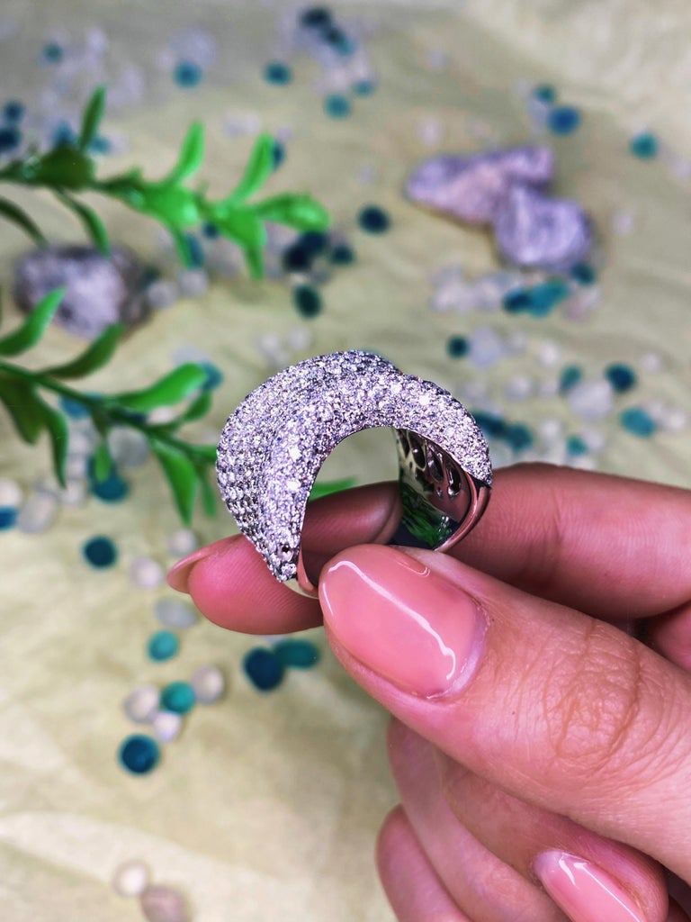Customizable 18kt White Gold Bone Shape Ring of 7.32ct diamonds For ...
