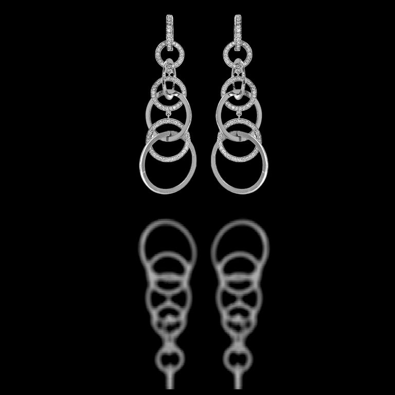 18kt White Gold Interlocking Dangle Loops Earrings with 1.54ct Diamonds ...