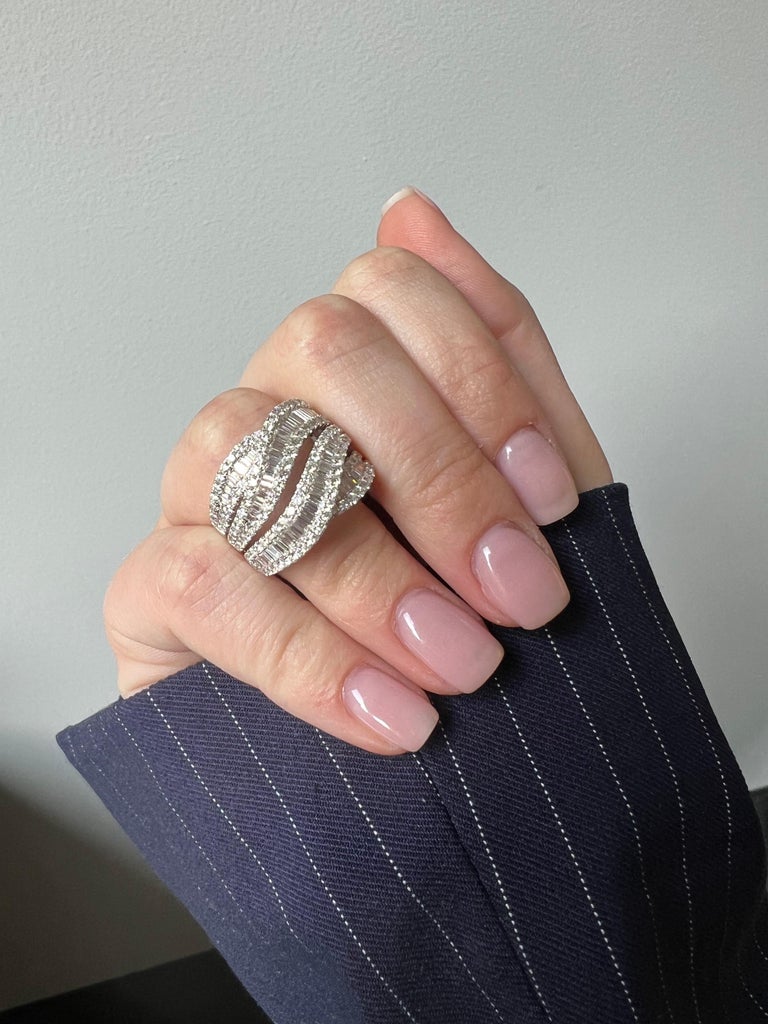 Customizable 18KT White Gold Natural Diamonds Channel Multi Overlap Row ...