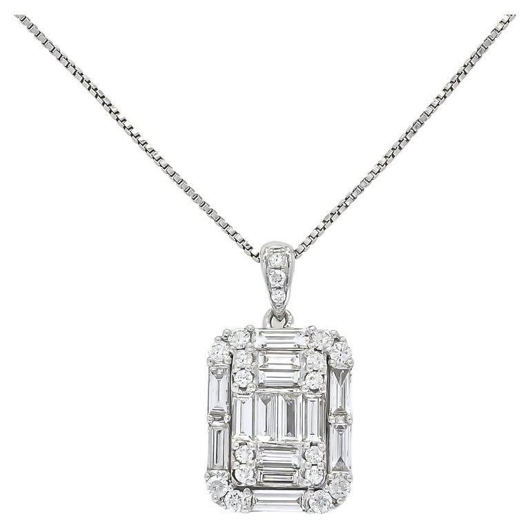 Pendentif de luxe en or blanc 18 carats avec grappe de diamants ...