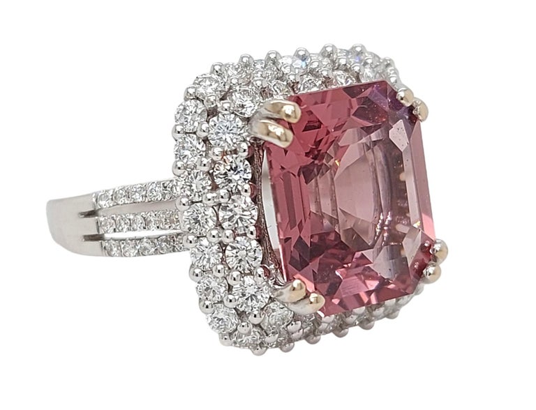 18 Karat White Gold Ring NH Burmese 7.52 Carat Spinel and 2 Carat ...