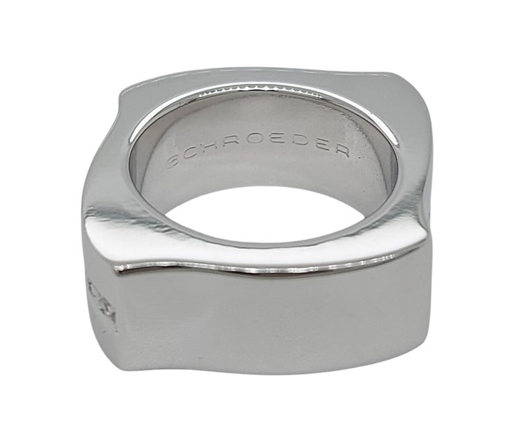 18kt White Gold Square, Wave Schroeder Joailliers Ring with Diamonds ...