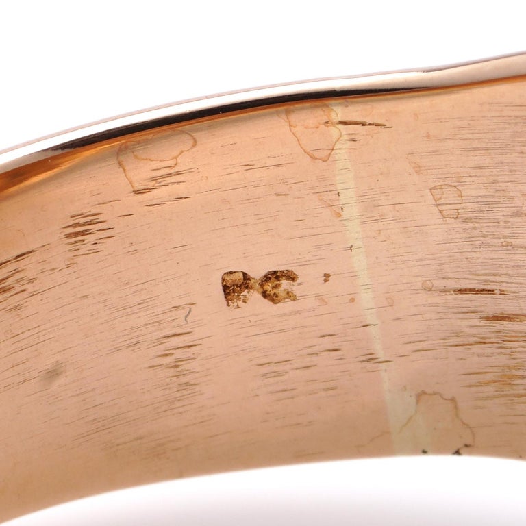 18kt. Yellow Gold Extra Large Size Men's Signet Ring, Featuring Panther ...