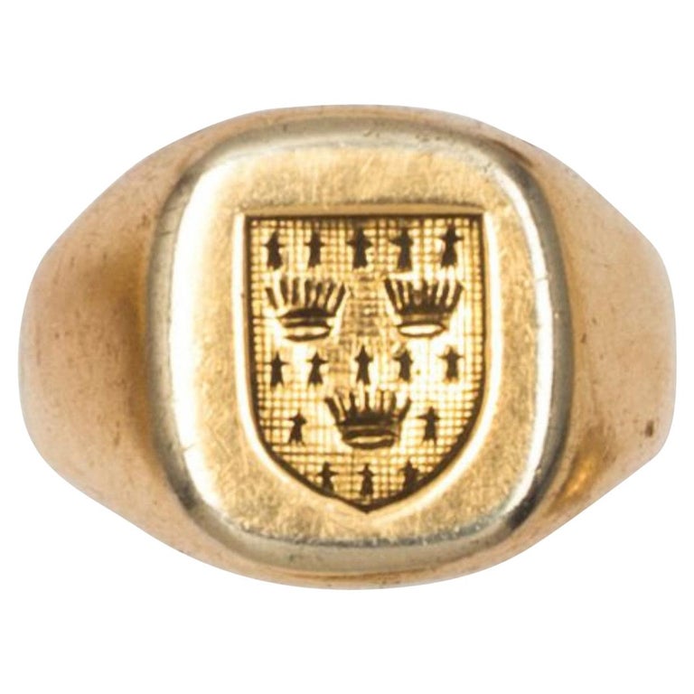 18kt Yellow Gold French Signet Ring at 1stDibs