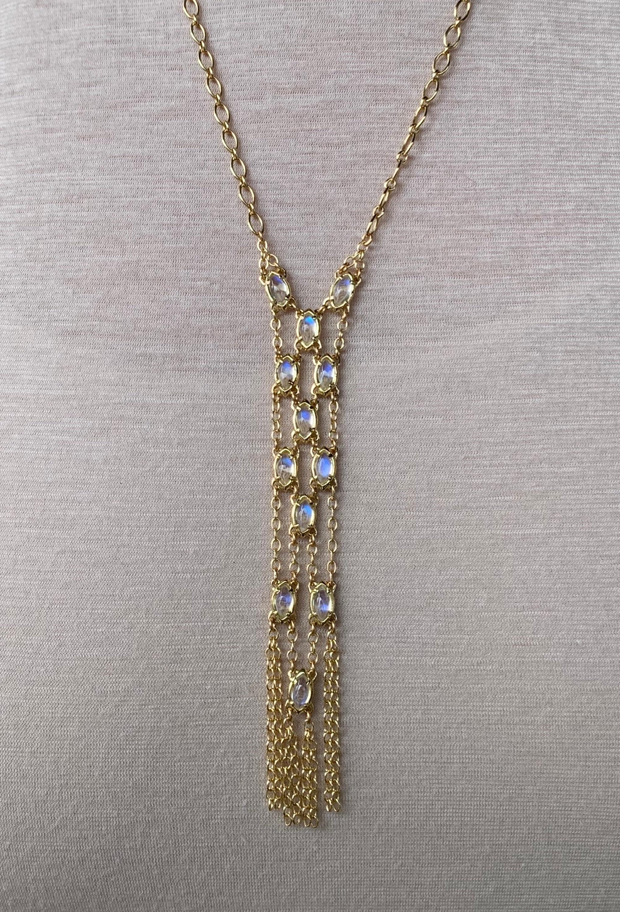 18kt Yellow Gold Mesh Chain Necklace with Moonstone Marquise Cabochon ...