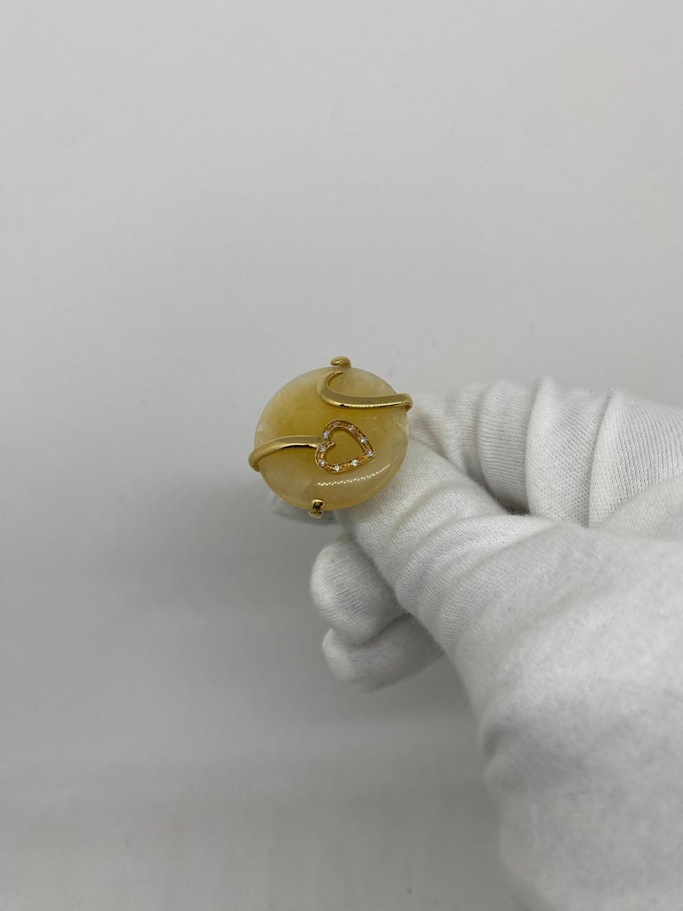 18 Karat Yellow Gold Pascia Heart Ring Mother of Pearl and White ...