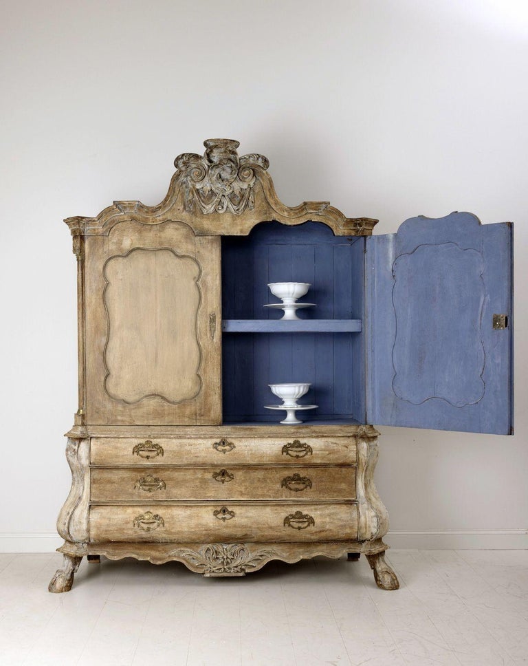 18th c. Dutch Rococo Period Oak Linen Cabinet Press in Original Patina ...