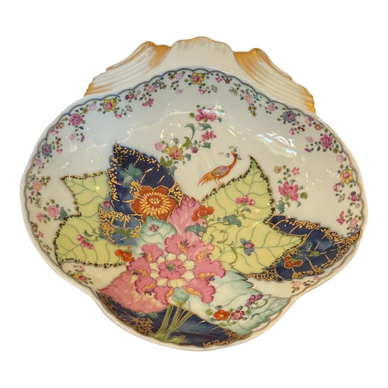 18th Century Style Mottahedeh Tobacco Leaf Serving Dish For Sale at 1stDibs