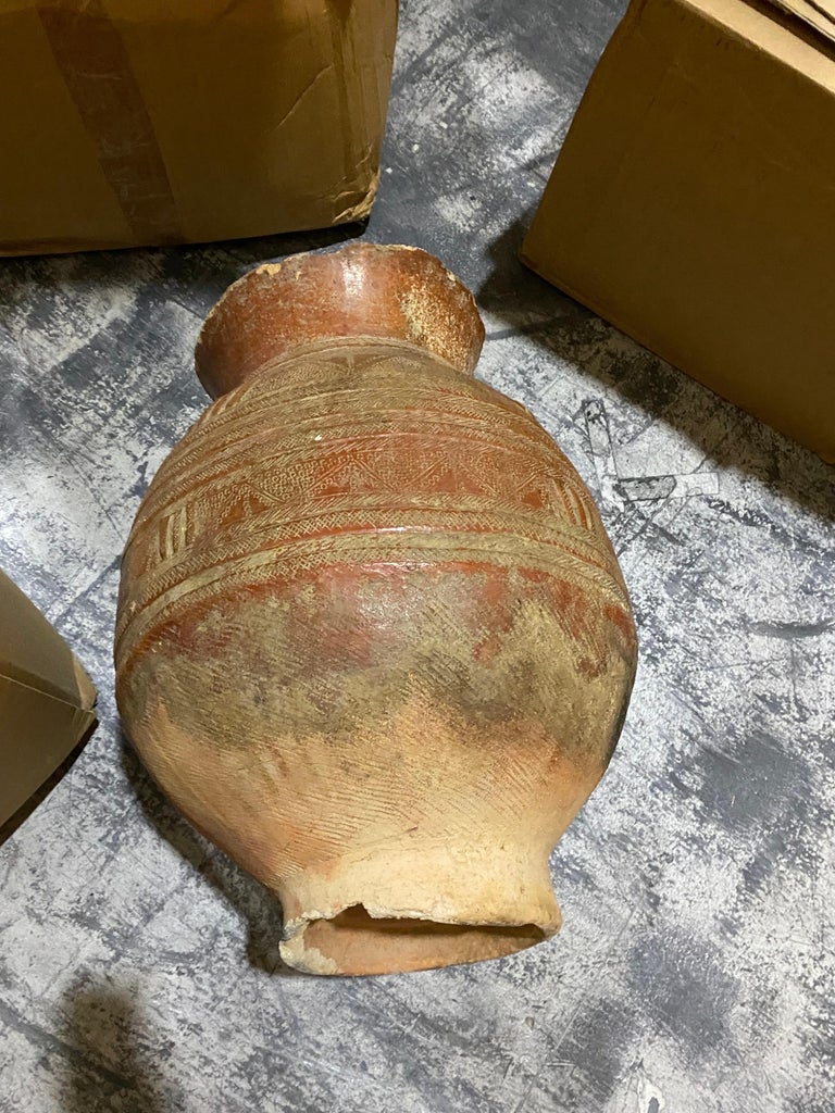 18th C. Terracotta Jar with Incised Design For Sale at 1stDibs