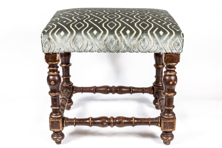 18th Century, Turned-Leg Stools For Sale at 1stDibs