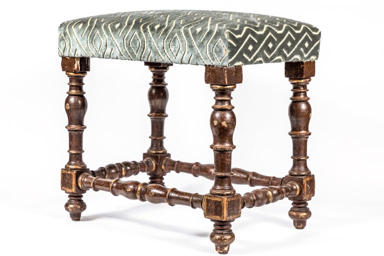 18th Century, Turned-Leg Stools For Sale at 1stDibs