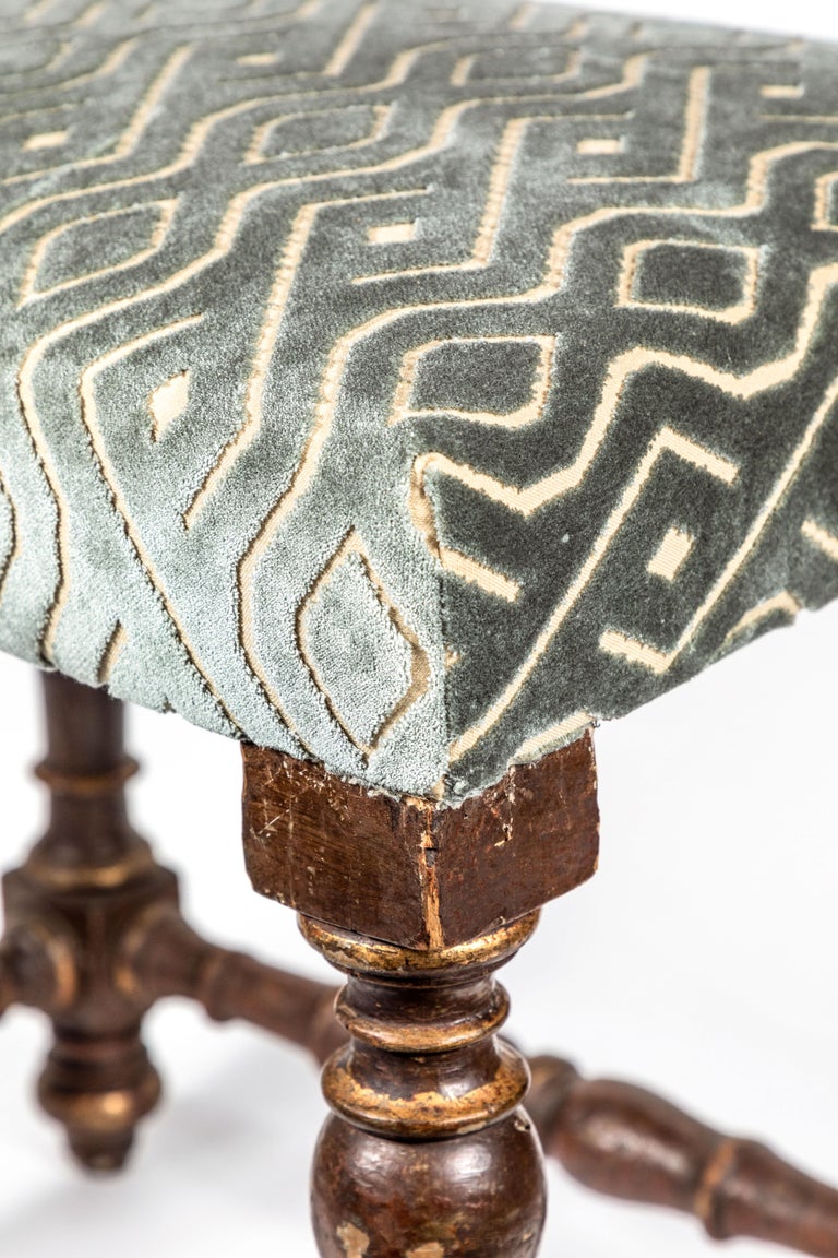 18th Century, Turned-Leg Stools For Sale at 1stDibs