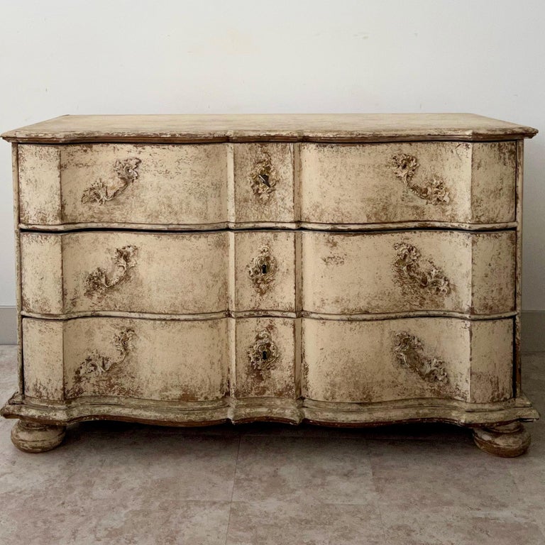 18th Century Alsace Baroque Commode For Sale at 1stDibs