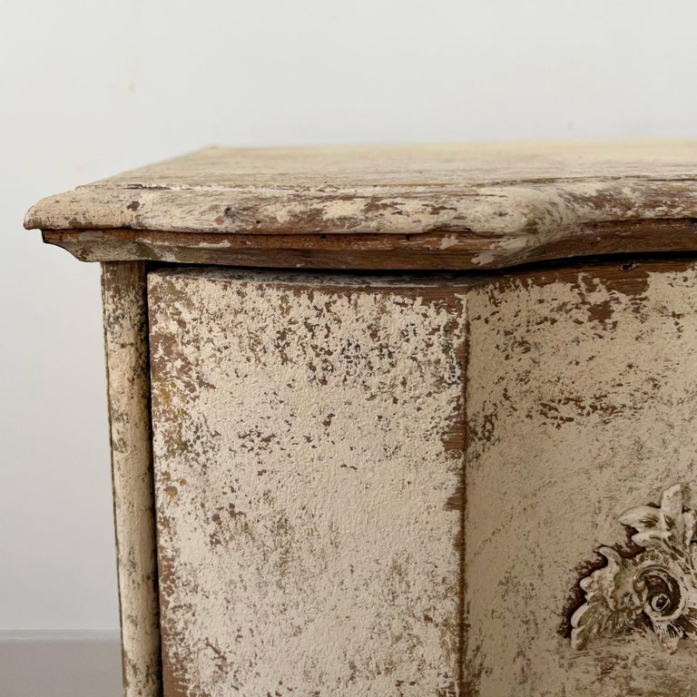 18th Century Alsace Baroque Commode For Sale at 1stDibs