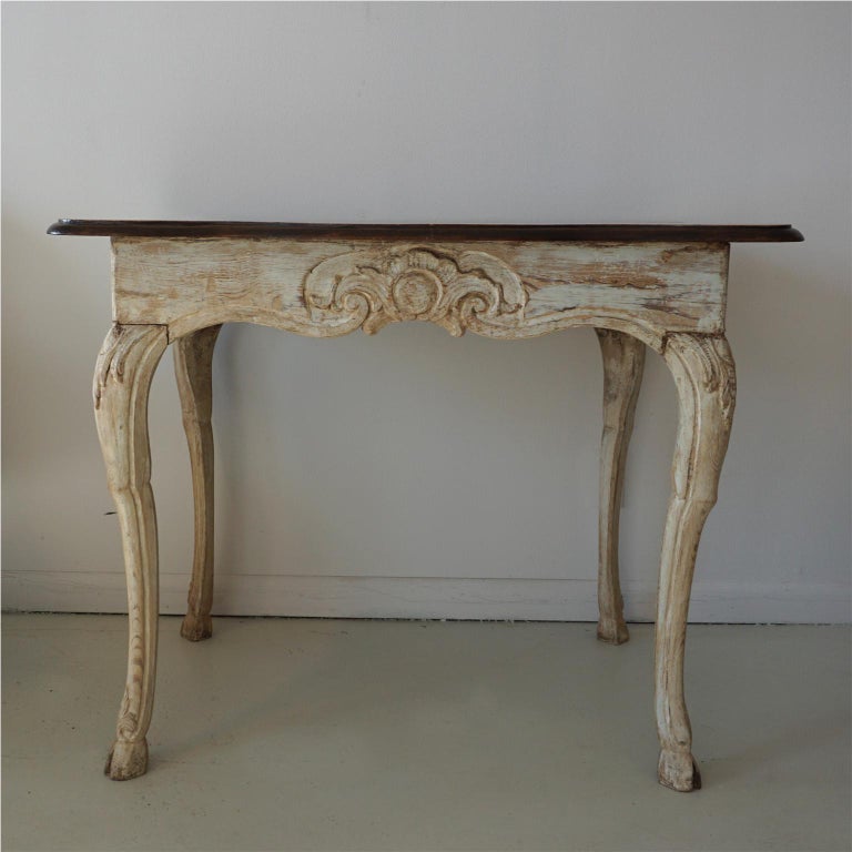 18th Century Light-Brown German Baroque Walnut Side Table from Schloss ...