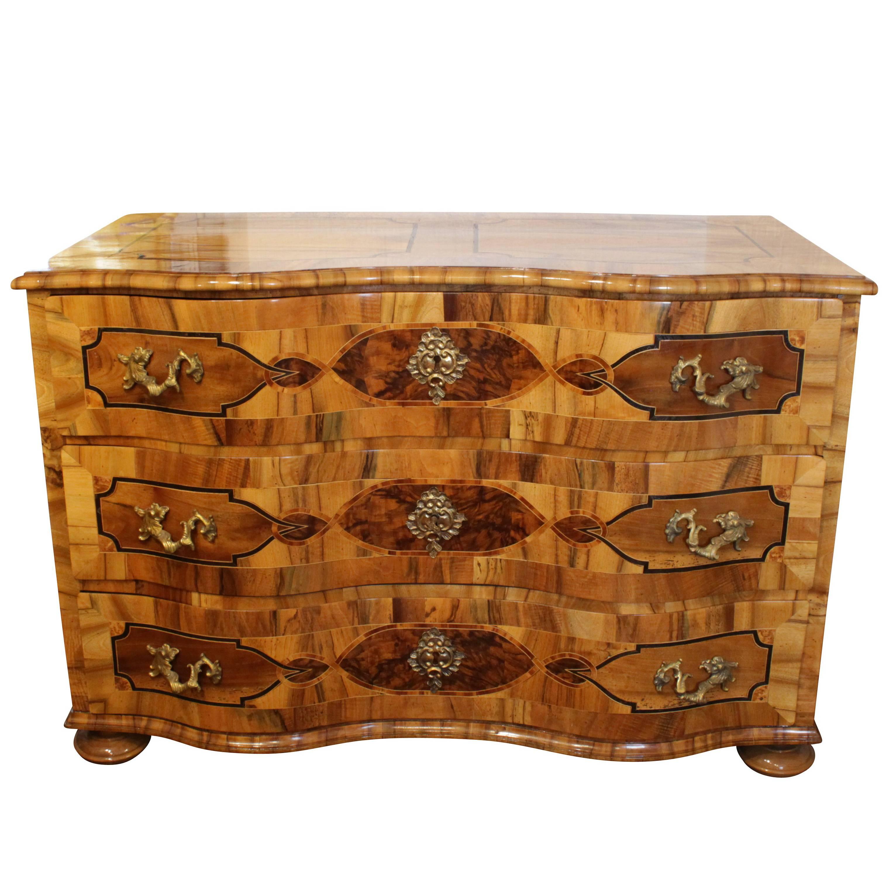 18th Century German Baroque Chest of Drawers, Walnut For Sale at 1stDibs