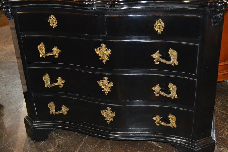 18th Century Black Lacquered Baroque Portuguese Commode For Sale at ...
