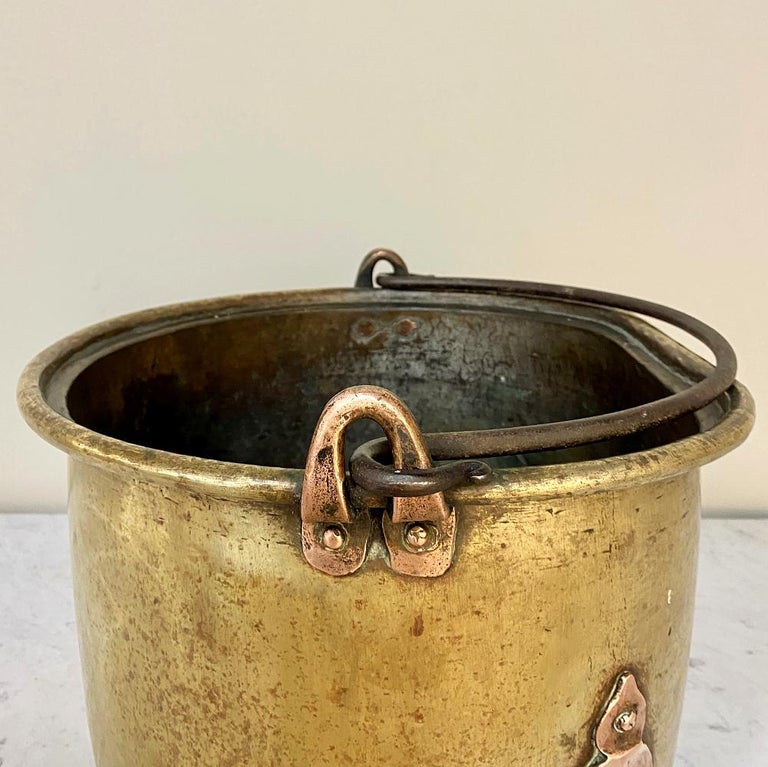 18th Century Brass and Copper Hand-Forged Stock Pot For Sale at 1stDibs