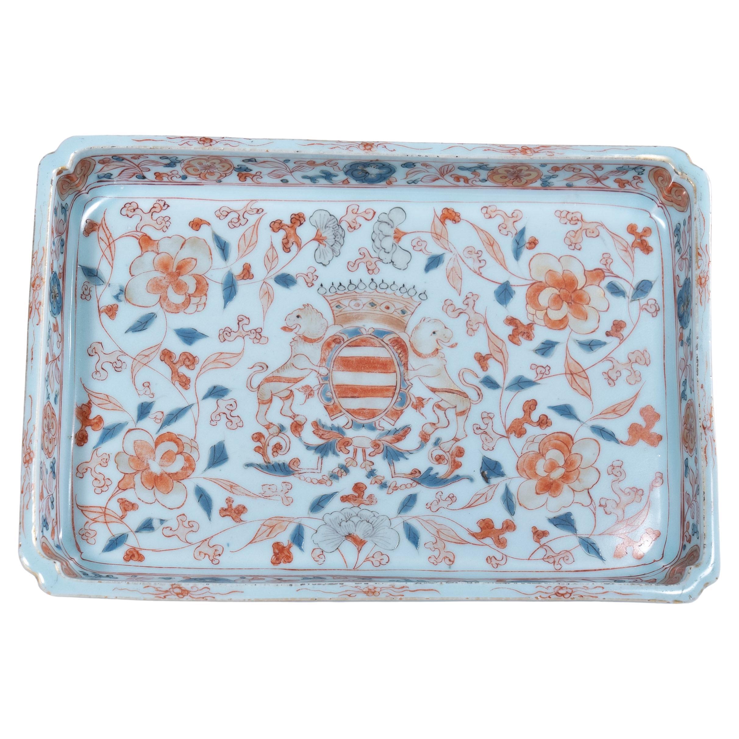 18th Century Chinese Armorial Porcelain Tray For Sale at 1stDibs