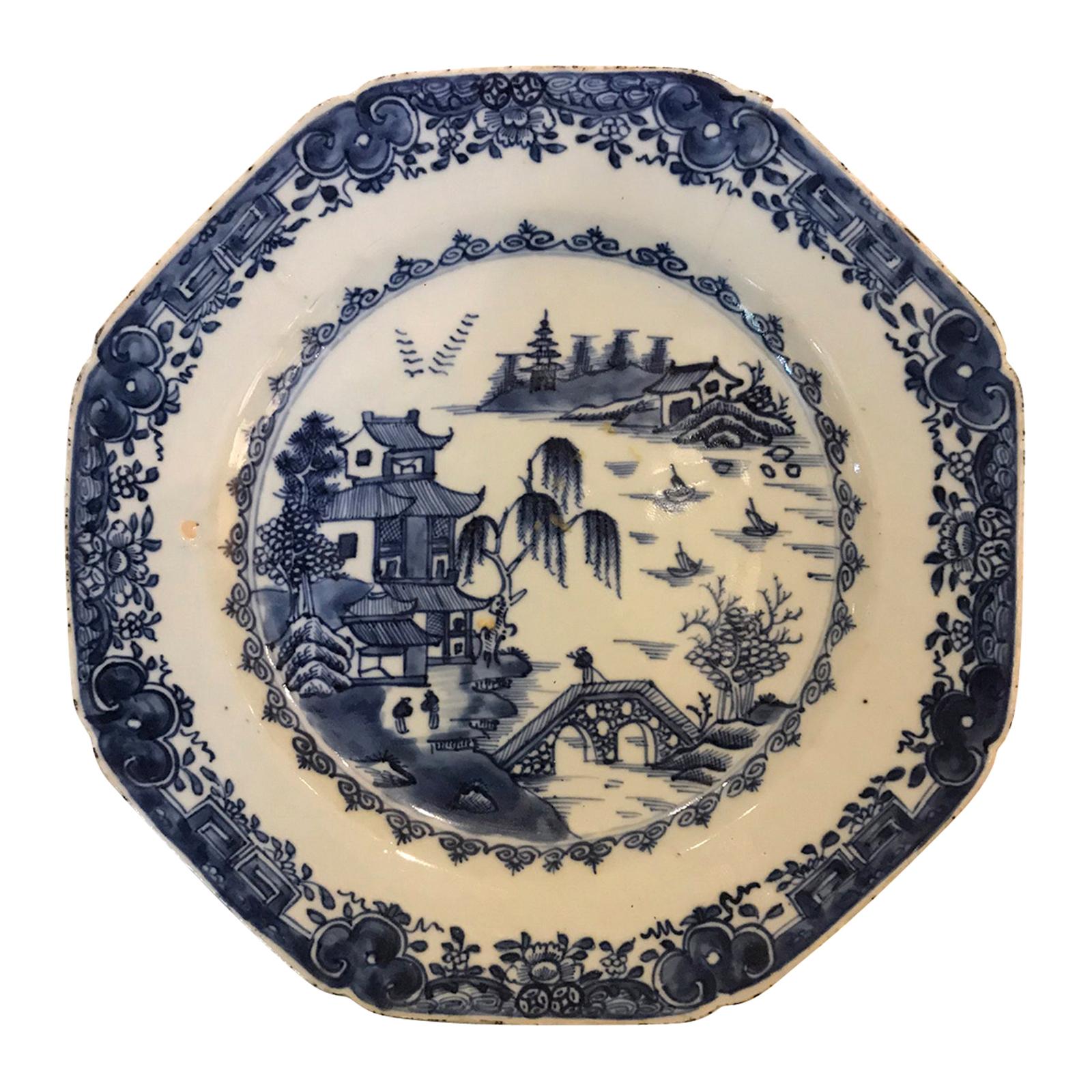 18th Century Chinese Blue and White Porcelain Octagonal Plate For Sale ...