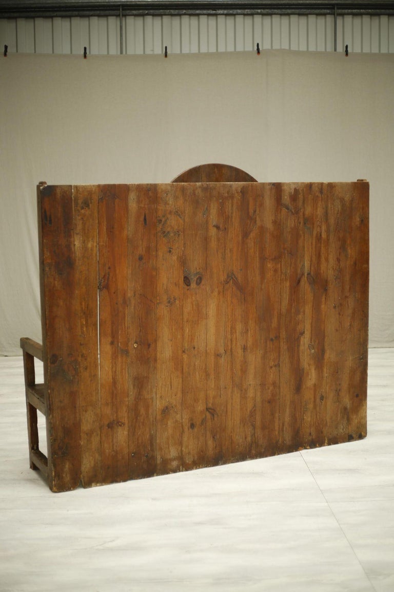 18th Century Country Settle with Fold Down Table For Sale at 1stDibs