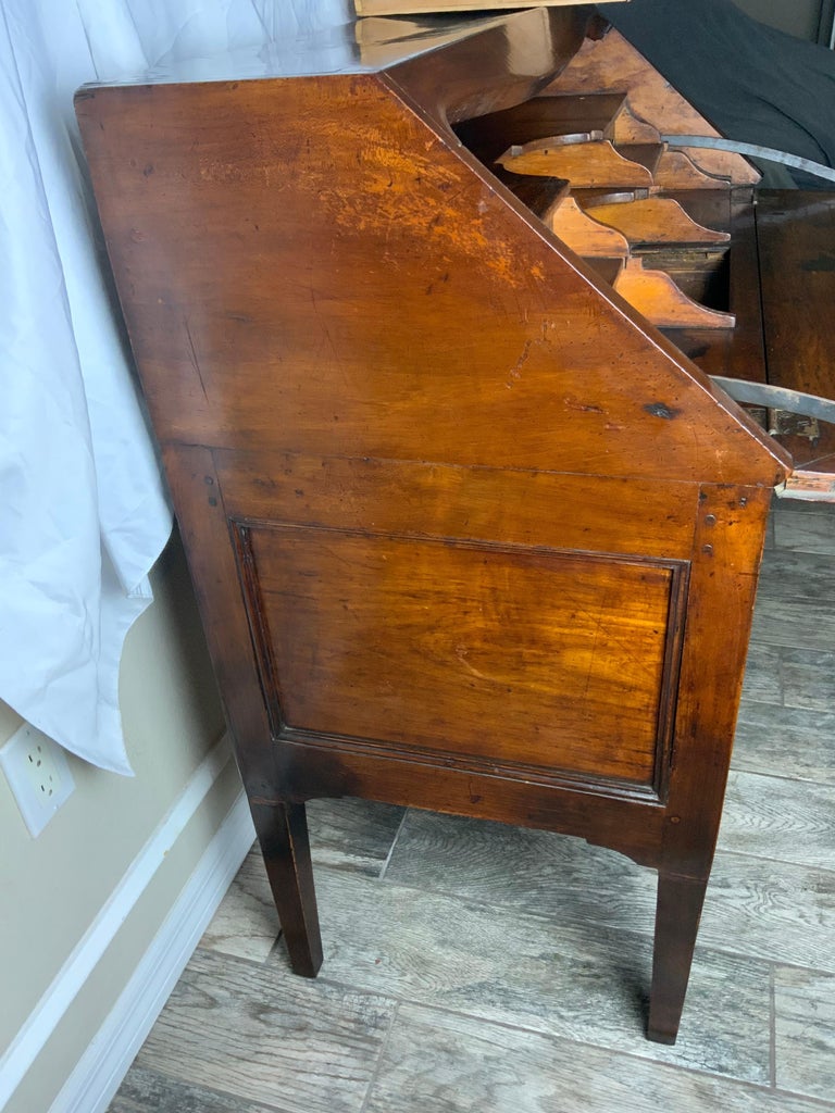18th Century French Drop Front Desk For Sale at 1stDibs