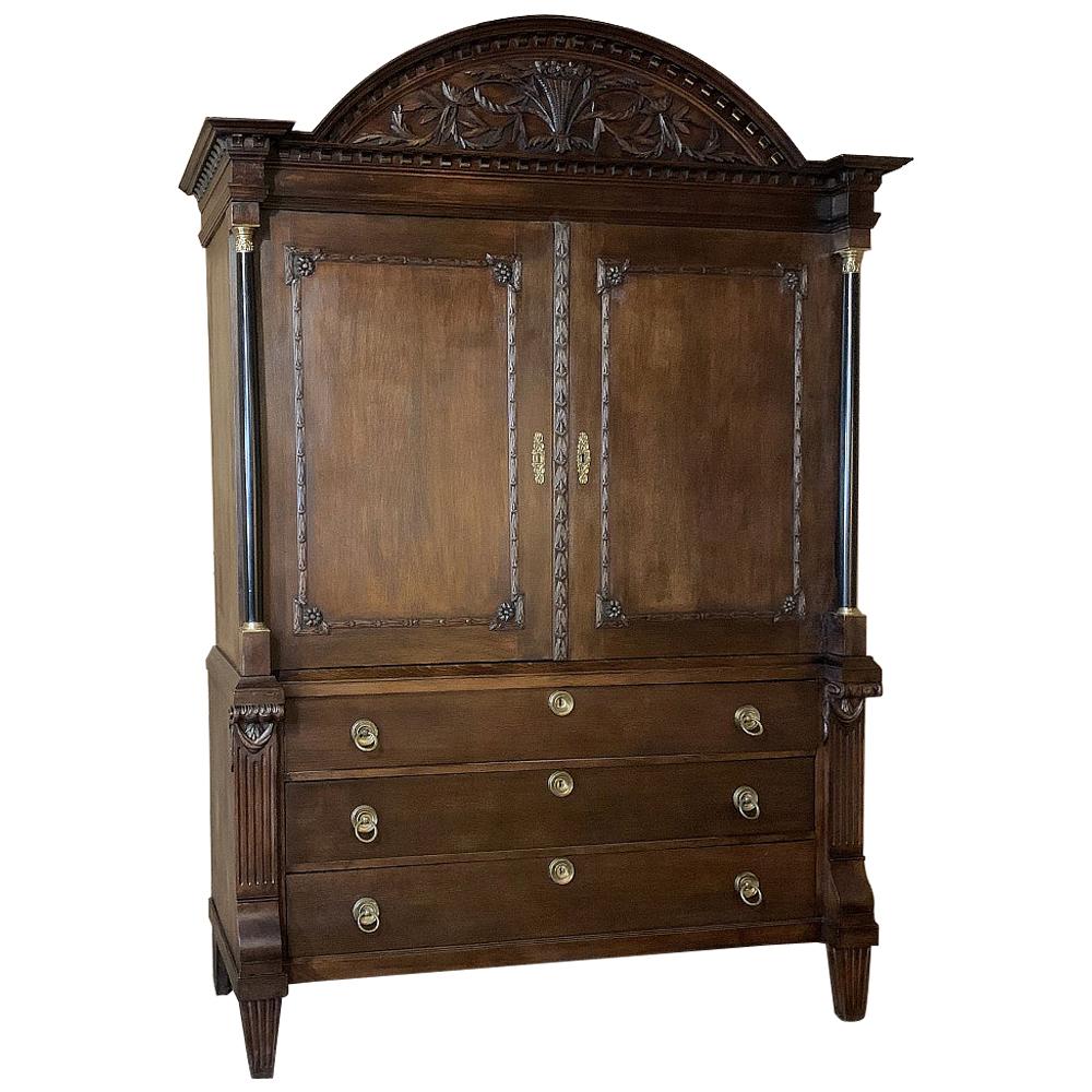 Antique and Vintage Linen Presses - 265 For Sale at 1stdibs