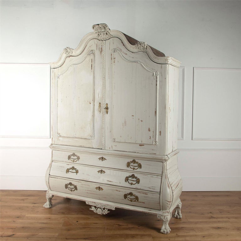 18th Century Dutch Linen Press Cupboard at 1stDibs