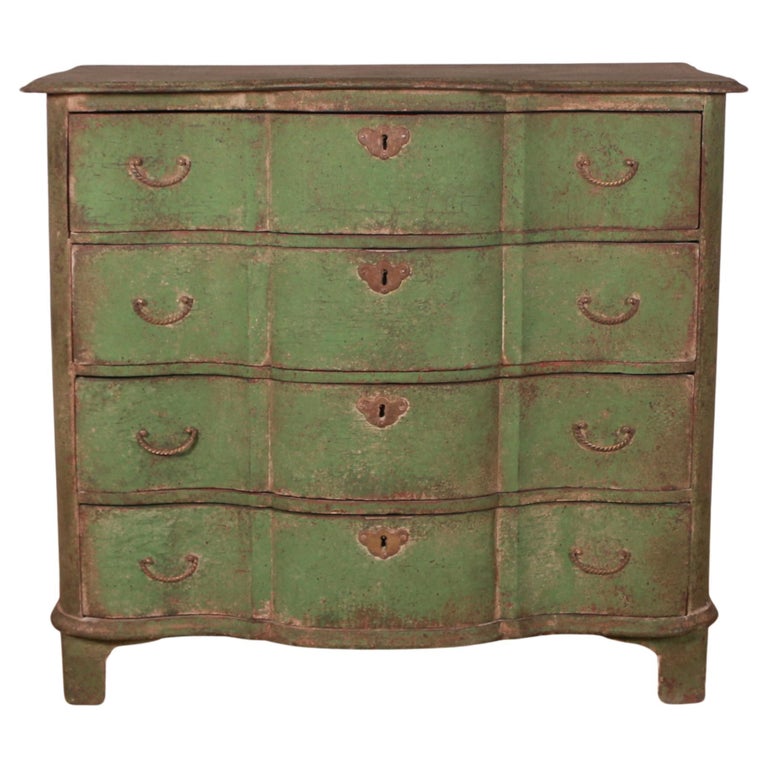 18th Century Dutch Serpentine Front Commode at 1stDibs
