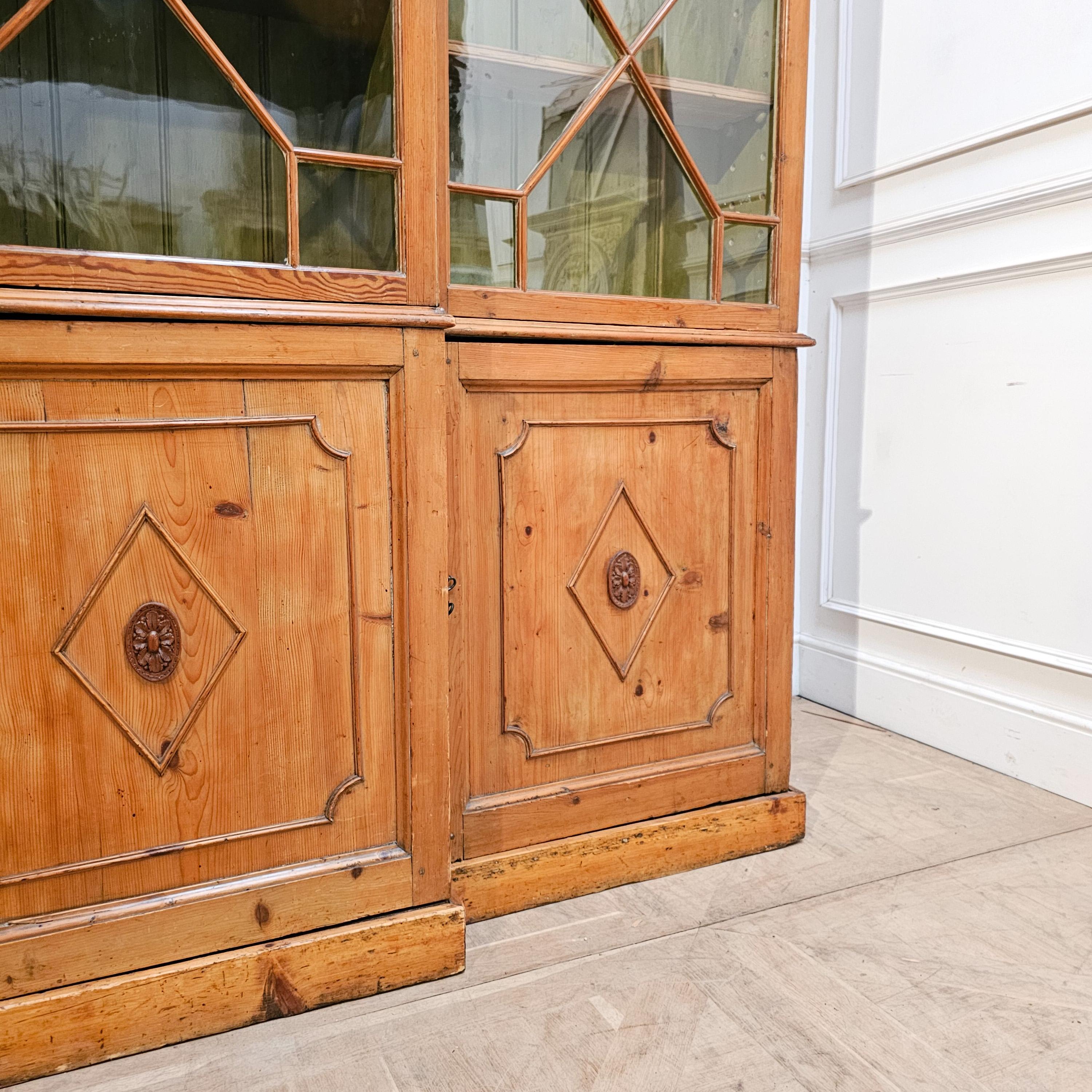 18th Century English Breakfront Bookcase For Sale at 1stDibs
