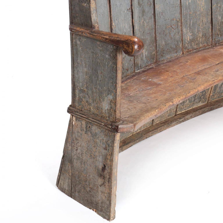 18th Century English Country Blue Painted Wooden Rustic Settle at 1stDibs