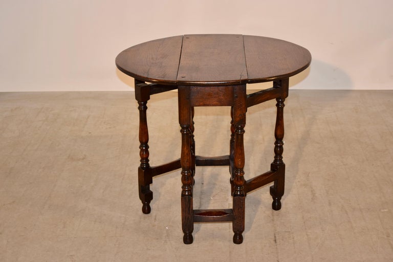 18th Century English Gate Leg Table at 1stDibs