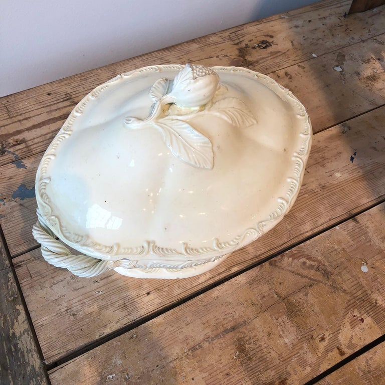 18th Century English Leeds Creamware Tureen For Sale at 1stDibs