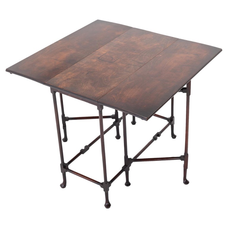 18th Century English Mahogany 'Spider' Leg Table For Sale at 1stDibs