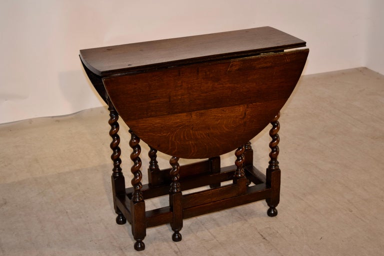 18th Century English Oak Gate Leg Table at 1stDibs