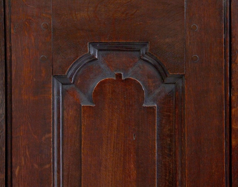 18th century English oak house keepers cupboard For Sale at 1stDibs