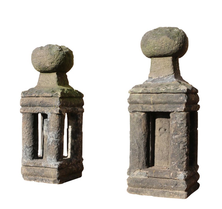 18th Century English Sandstone Finials For Sale at 1stDibs