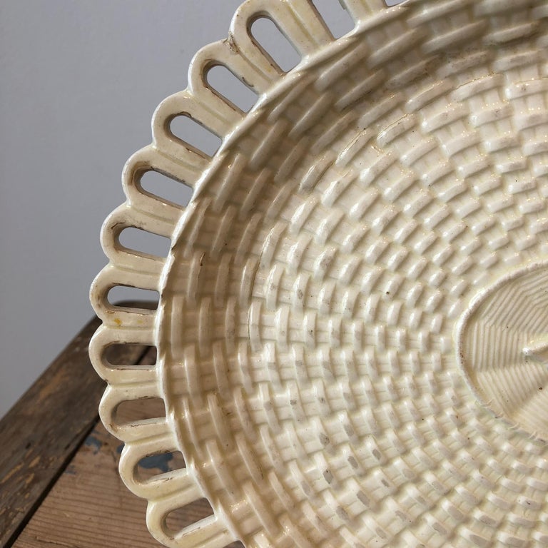 18th Century English Wedgwood Creamware Platter at 1stDibs